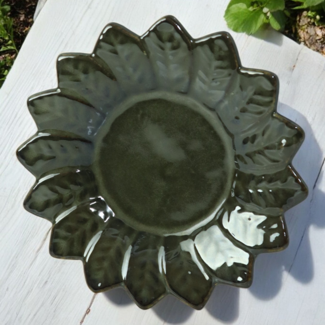 Sunburst Symphony - Elegant Handcrafted Sunburst Wall Art | Serakriti